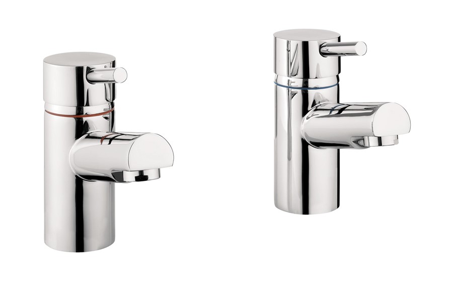 Globe 2 Bath Pillar Taps Pair